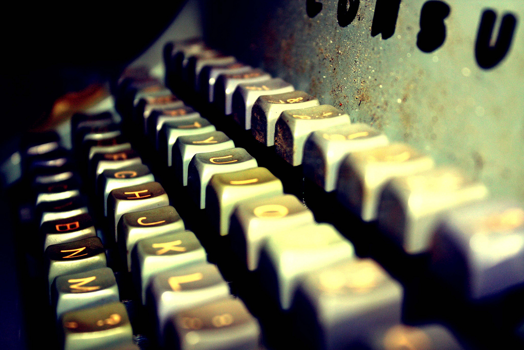 70’s Typing – The Curator